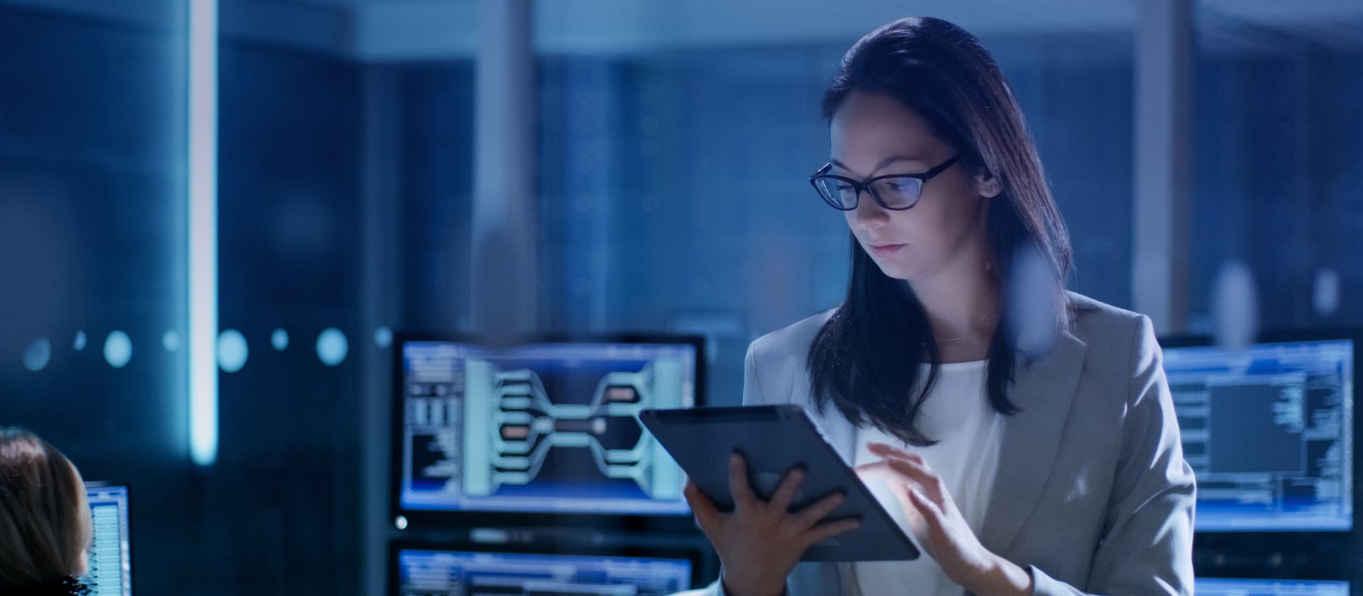 iNETBANK - Connecting Global Markets with Trust and Technology